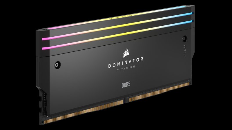 CORSAIR DOMINATOR TITANIUM vs DOMINATOR PLATINUM : Quelle est la ...