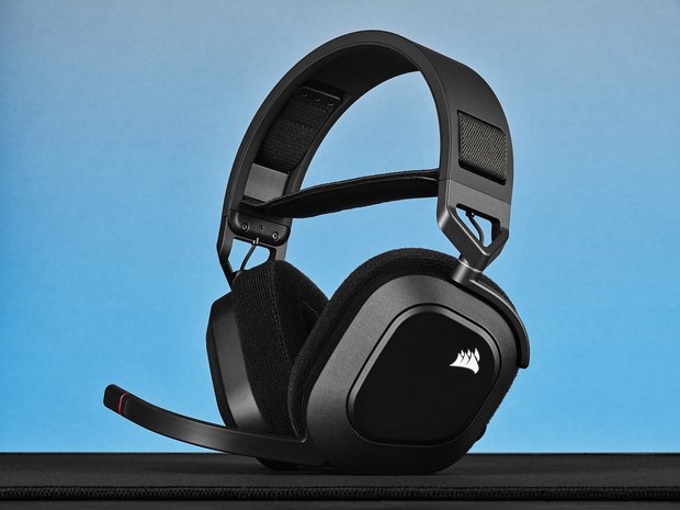 The best peripherals for Counter-Strike 2: Headset, mouse, and keyboard ...