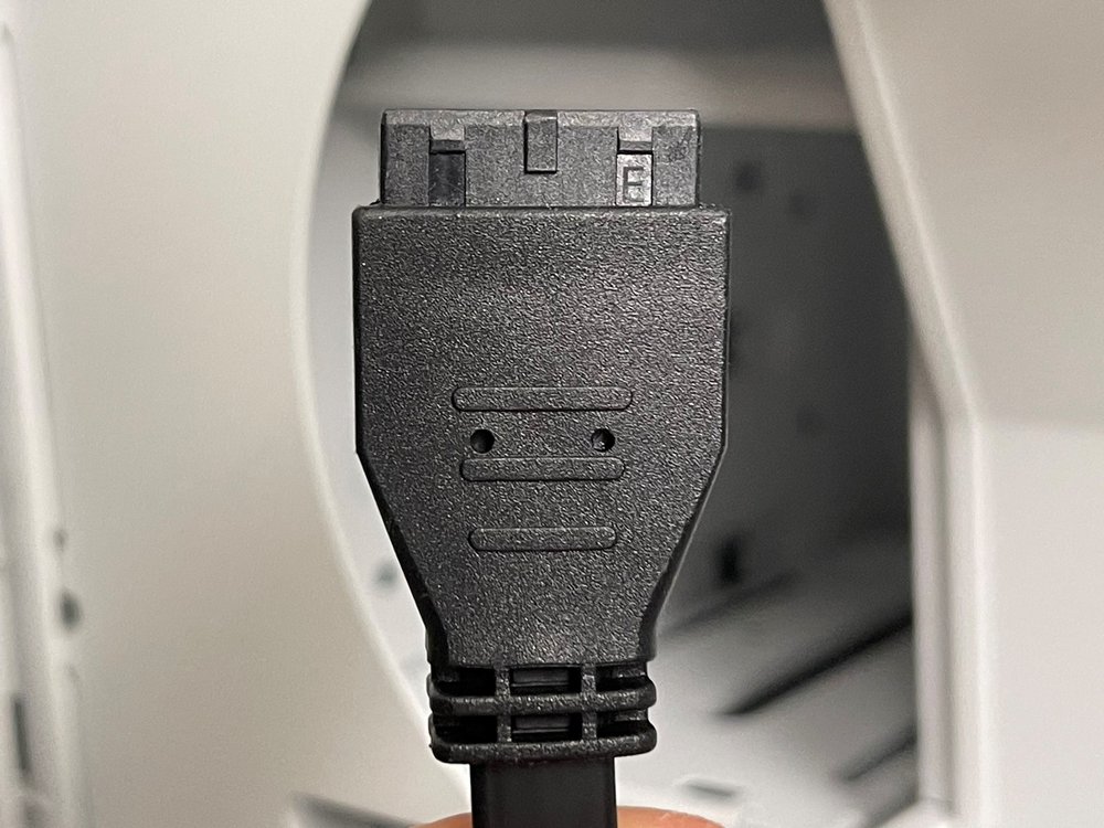 How to connect the front panel connectors to your motherboard | CORSAIR:EXPLORER