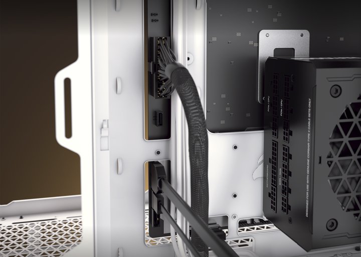 The Hidden Benefits of Reverse Connector Motherboards | CORSAIR:EXPLORER