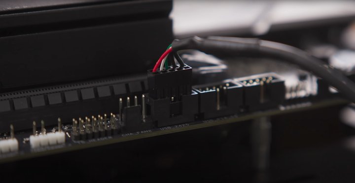 How to upgrade your iCUE Link AIO to LCD | CORSAIR:EXPLORER