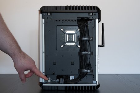 How to upgrade the SSD in the CORSAIR ONE i500 | CORSAIR:EXPLORER